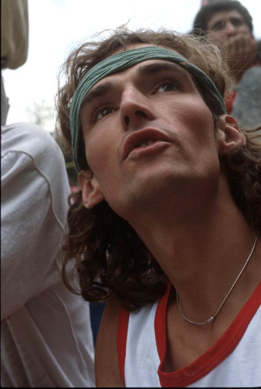 Patrick Edlinger, una vida en la punta de los dedos | WOGU | Cultura de ...