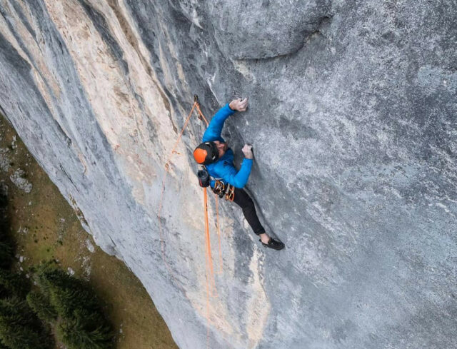 Alex Huber abre y encadena 'Mauerläufer' (200m, 8b+) | WOGU | Cultura ...