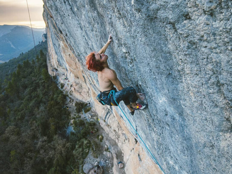 Sean Bailey se apunta 'Joe Mama' 9a+ | WOGU | Cultura de escalada