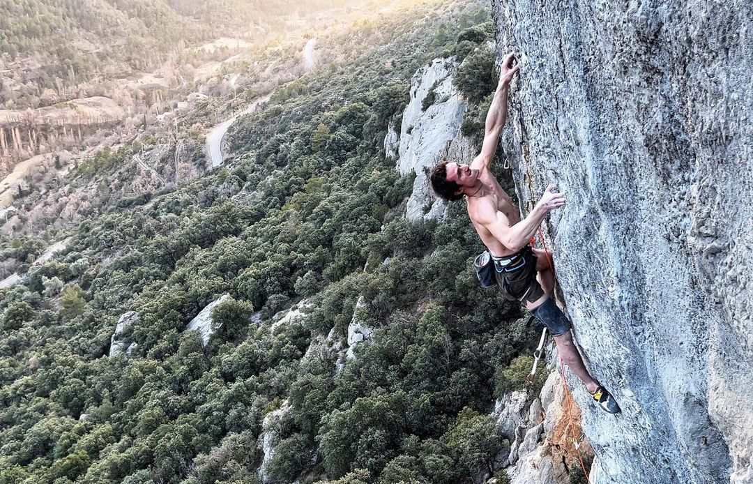 Adam Ondra escala a vista ‘Radar Ez’ 8c y deja pendiente ‘Jo Puc’ | WOGU