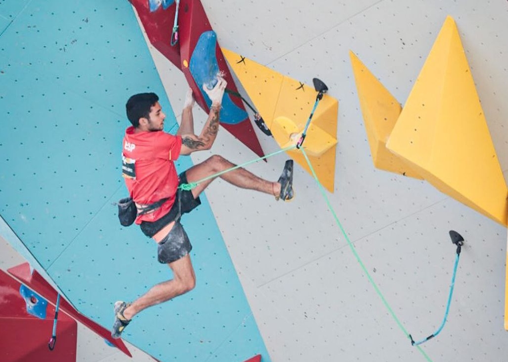 Alberto Ginés, Erik Noya y Leslie Romero pasan a la siguiente fase del ...